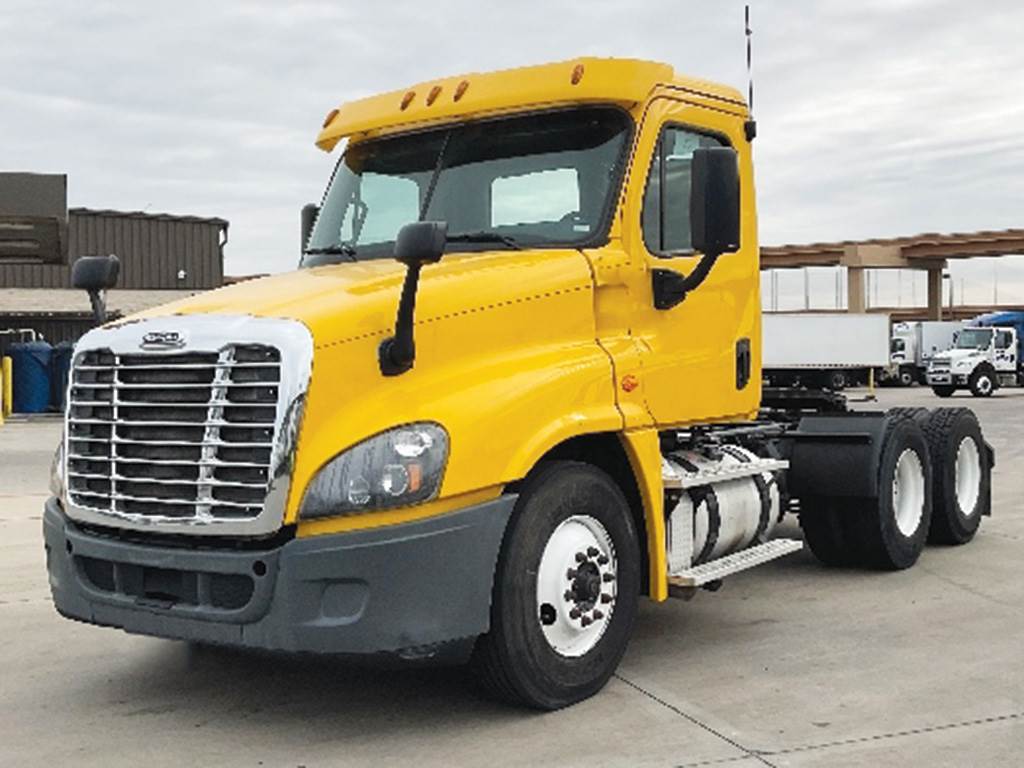 2016 Freightliner Cascadia 125 Day Cab Truck - Detroit 435HP For Sale ...