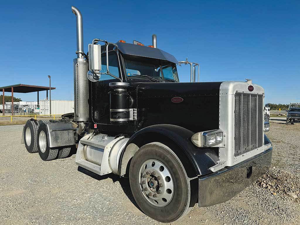 2006 Peterbilt 379 Day Cab Truck - Caterpillar 445HP For Sale | Fort ...