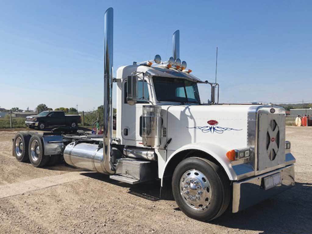2007 Peterbilt 379EXHD Day Cab Truck - Caterpillar 455HP For Sale ...
