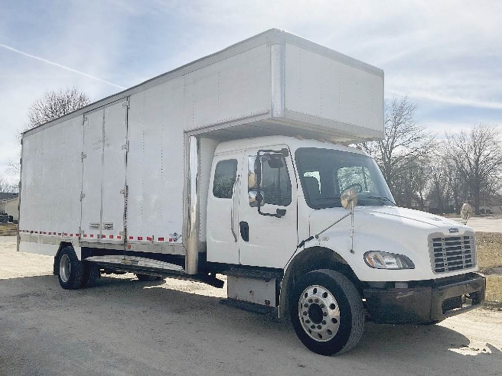 2017 Freightliner M2 106 Business Class Extended Cab Box Truck - 240HP ...