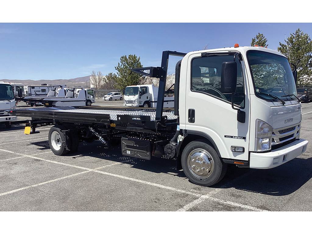 2022 Isuzu NRR Rollback Tow Truck - 210HP For Sale, 11,000 Miles | Las ...