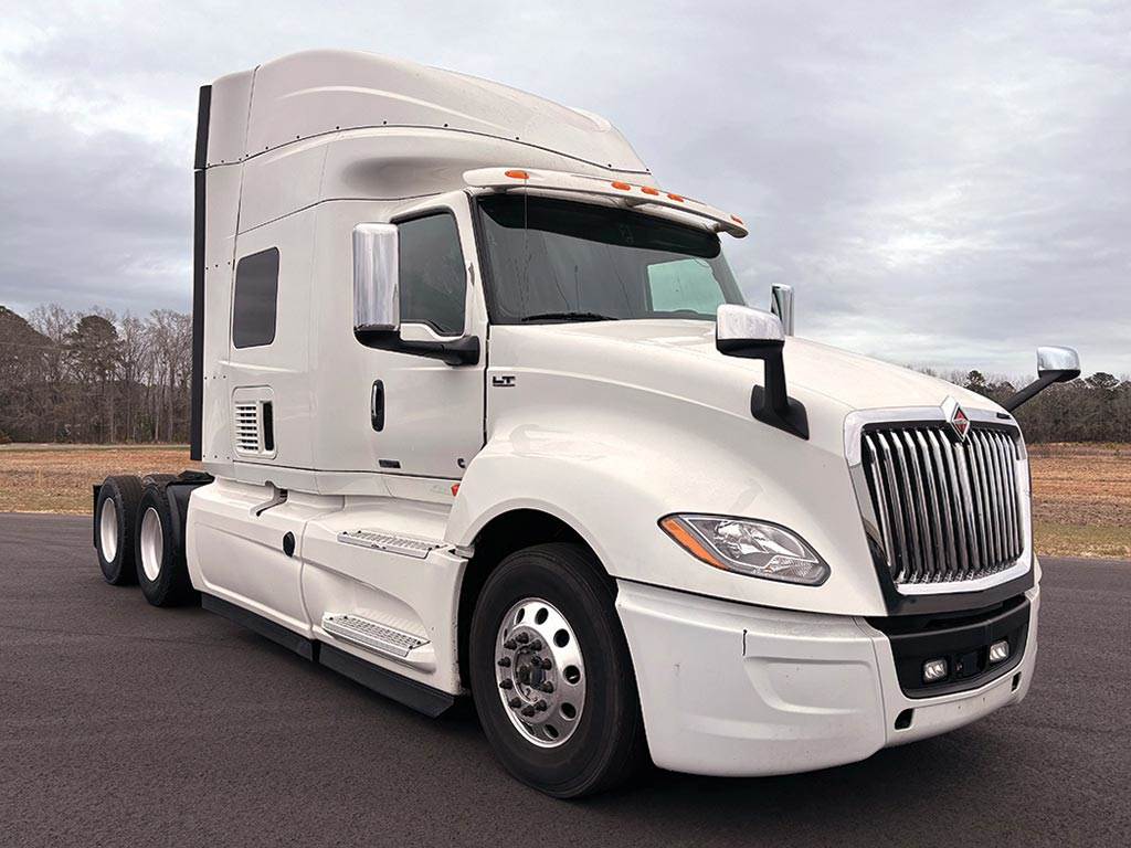 2019 International LT625 Sleeper Semi Truck - 73" Hi-Rise, Cummins ...