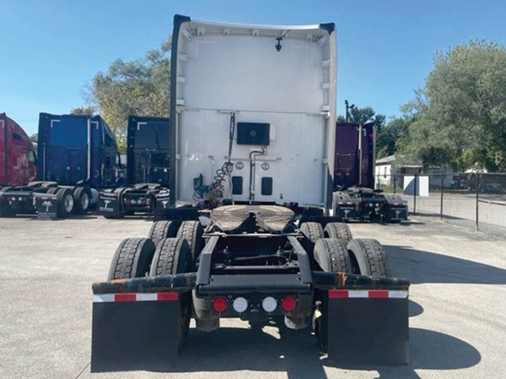 2020 Kenworth T680 Sleeper Semi Truck - 76" High-Roof, Cummins 500HP ...