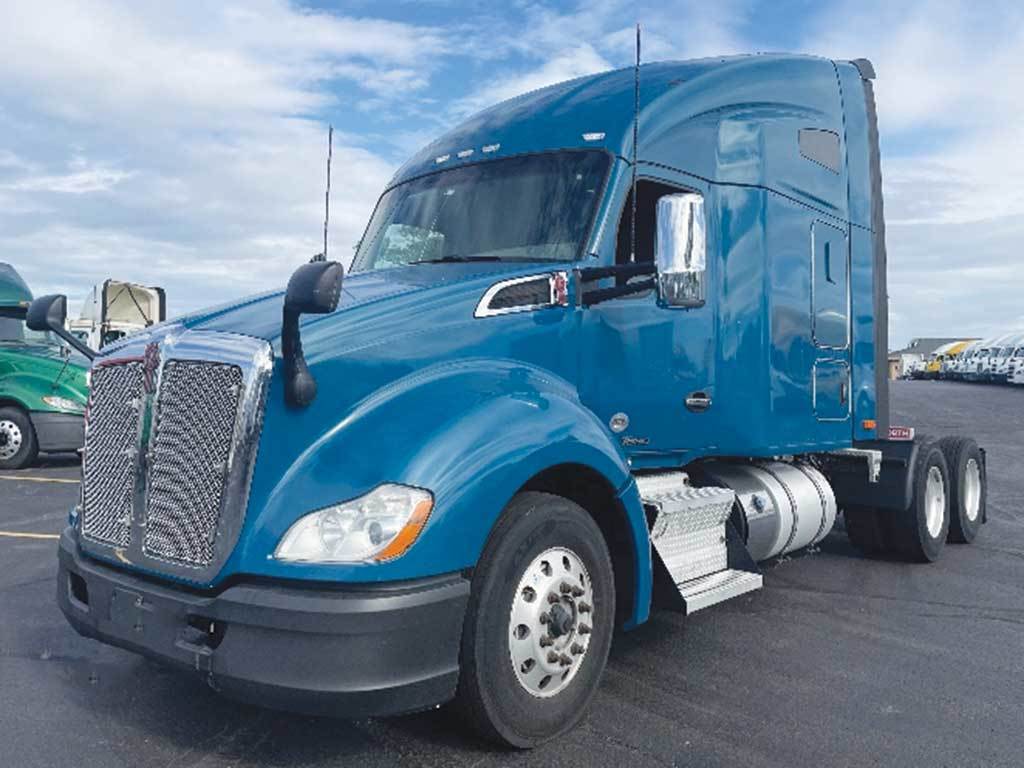 2019 Kenworth T680 Sleeper Semi Truck - 76" High-Roof, Paccar 455HP For ...