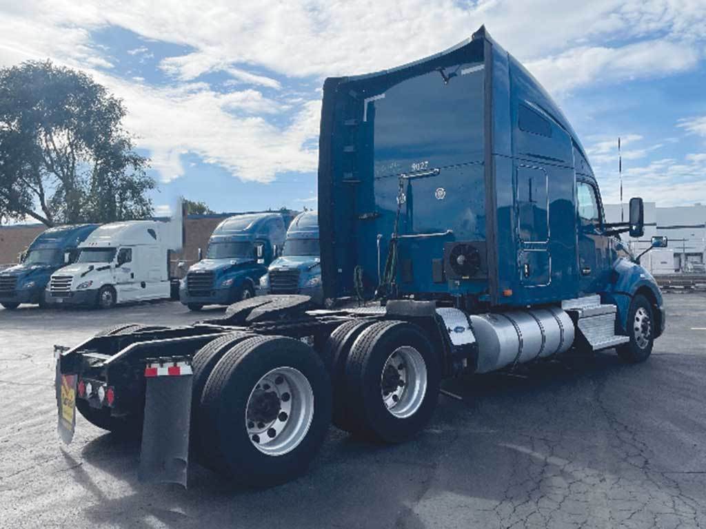 2019 Kenworth T680 Sleeper Semi Truck - 76" High-Roof, Paccar 455HP For ...