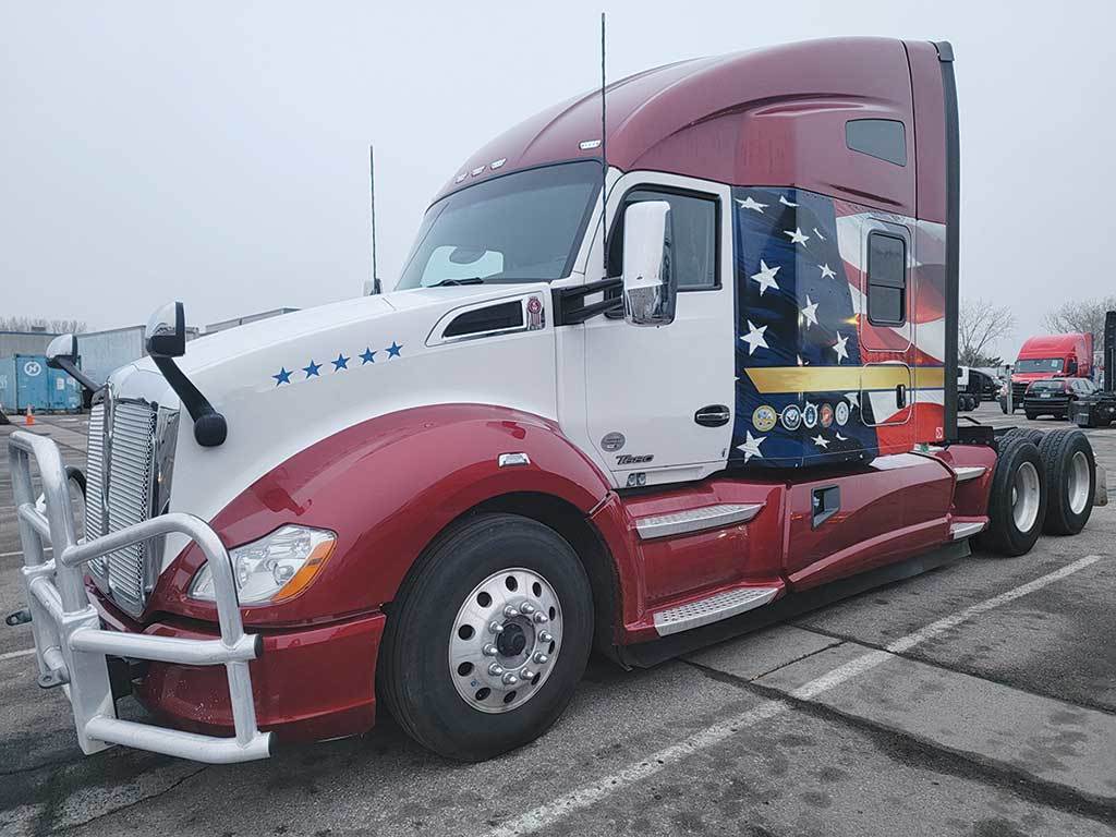 2020 Kenworth T680 Sleeper Semi Truck - 76" High Roof, Cummins 450HP ...