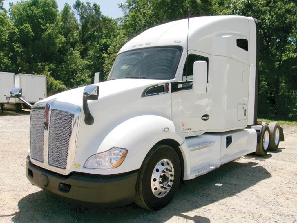 2019 Kenworth T680 Sleeper Semi Truck - 76" High-Roof, Paccar 455HP For ...