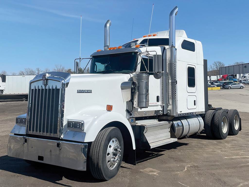 2019 Kenworth W900L Sleeper Semi Truck - 72" Aerodyne, Cummins 565HP For Sale | Burgettstown, PA ...