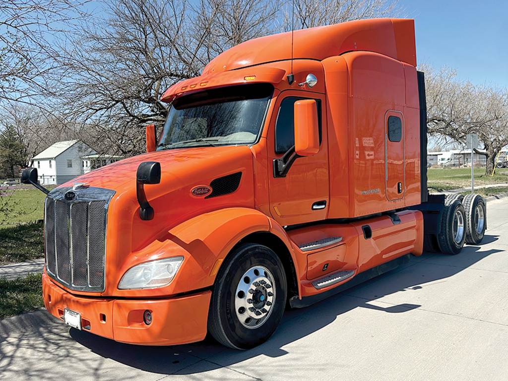 2018 Peterbilt 579 Sleeper Semi Truck - 80" Unibilt High Roof, Paccar ...