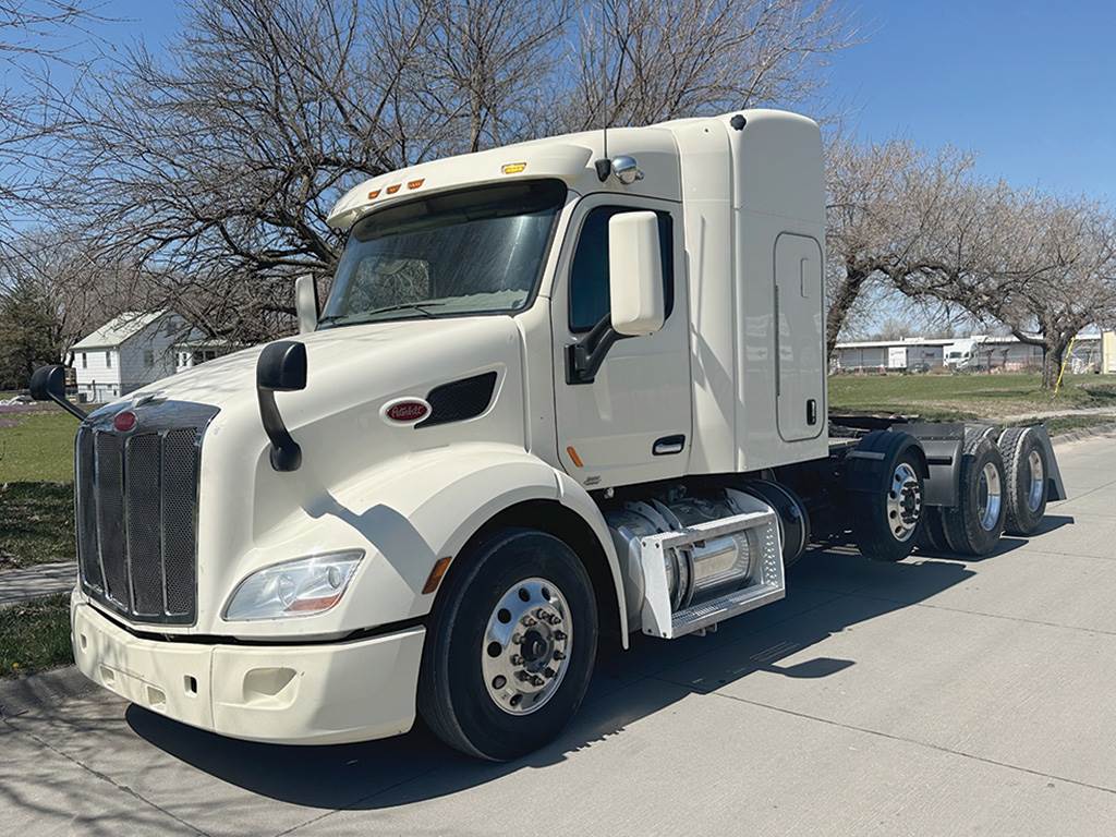 2019 Peterbilt 579 Sleeper Semi Truck - 58" Unibilt High Roof, Paccar ...