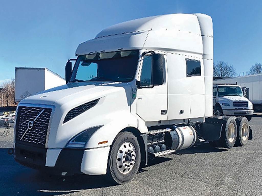 2019 Volvo VNL 740 Sleeper Semi Truck - D13 455HP For Sale | Salisbury ...