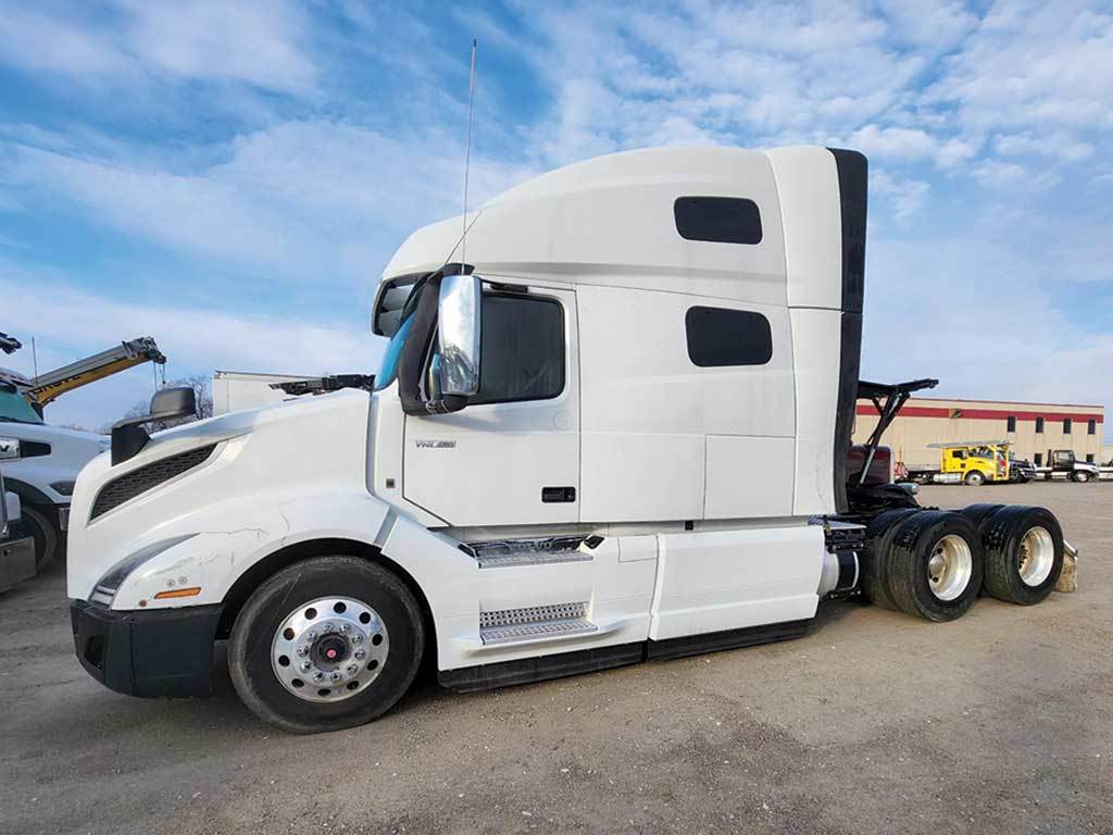 2022 Volvo VNL 760 Sleeper Semi Truck - D13 455HP For Sale | Peoria, IL | 12907950 ...