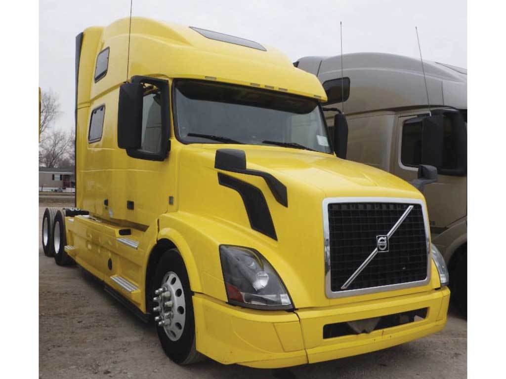 2017 Volvo VNL780 Sleeper Semi Truck - D13 455HP For Sale | Peoria, IL ...