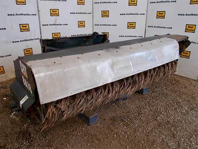 Caterpillar Sweeper & Broom Attachments - BA25, BA18, BA30 and More ...