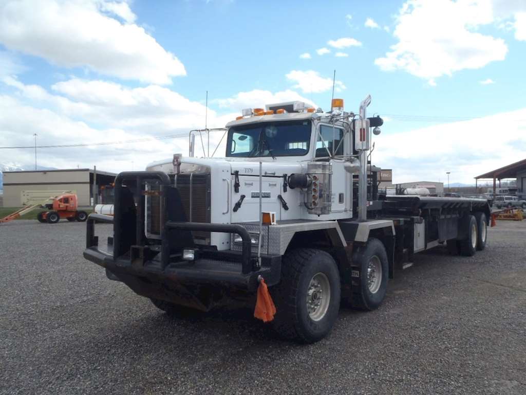 Oil Field Winch Trucks
