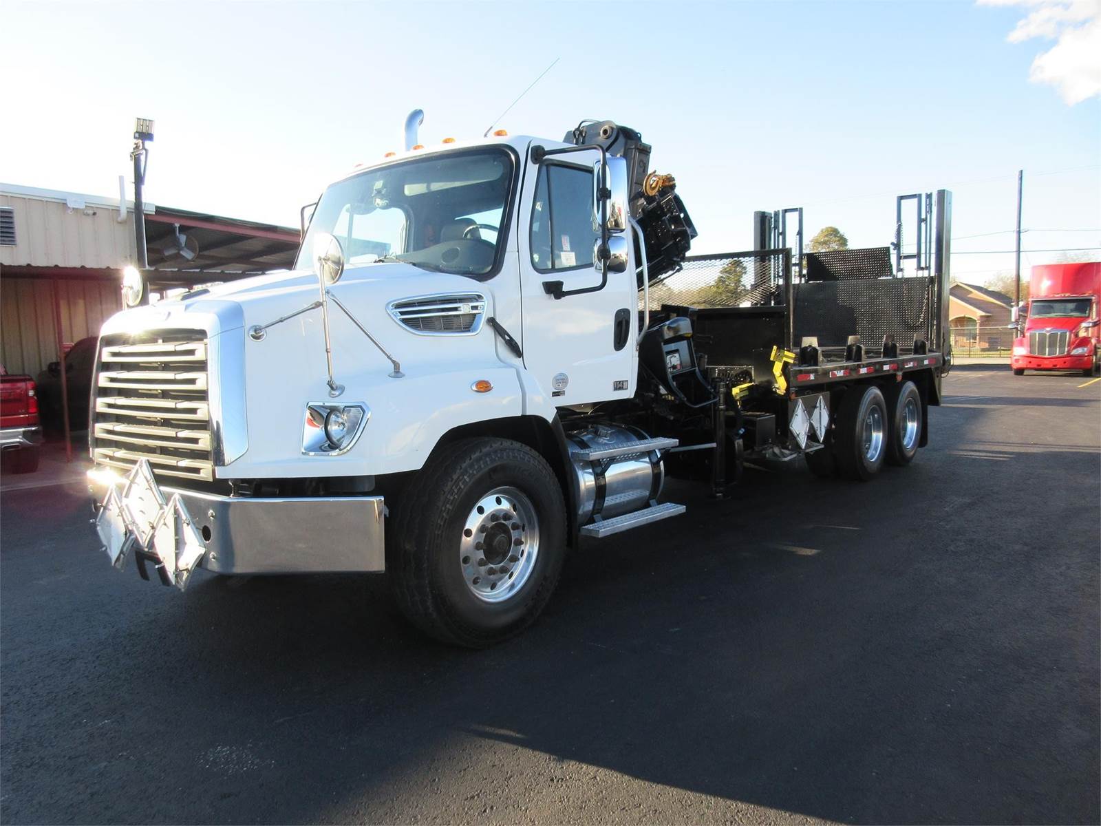 2015 Freightliner 114SD Tandem Axle Cab & Chassis Truck - Detroit ...