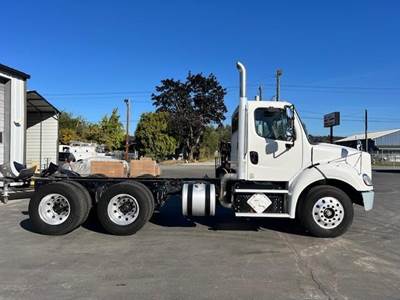 2014 Freightliner M2 112 Tandem Axle Cab & Chassis Truck - Detroit ...