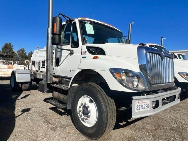 2009 International WorkStar 7400 Single Axle Cab & Chassis Truck ...