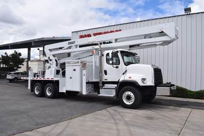 Freightliner 108SD 90 ft Boom / Bucket Truck - 2013 Versalift VST9000 ...