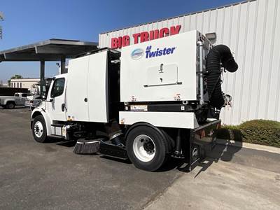 2017 Freightliner M2 106 Sweeper Truck - Cummins, 200HP, Automatic For ...