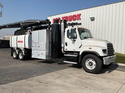 2013 Freightliner 114SD Tandem Axle Vacuum Truck - 10 Speed Automatic ...