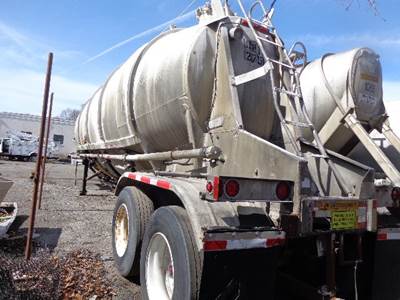 1979 Butler 1250 CU FT Dry Bulk / Pneumatic Tank Trailer For Sale ...