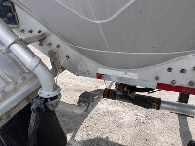 2005 Heil 1000 CU FT Air Ride Dry Bulk / Pneumatic Tank Trailer For ...