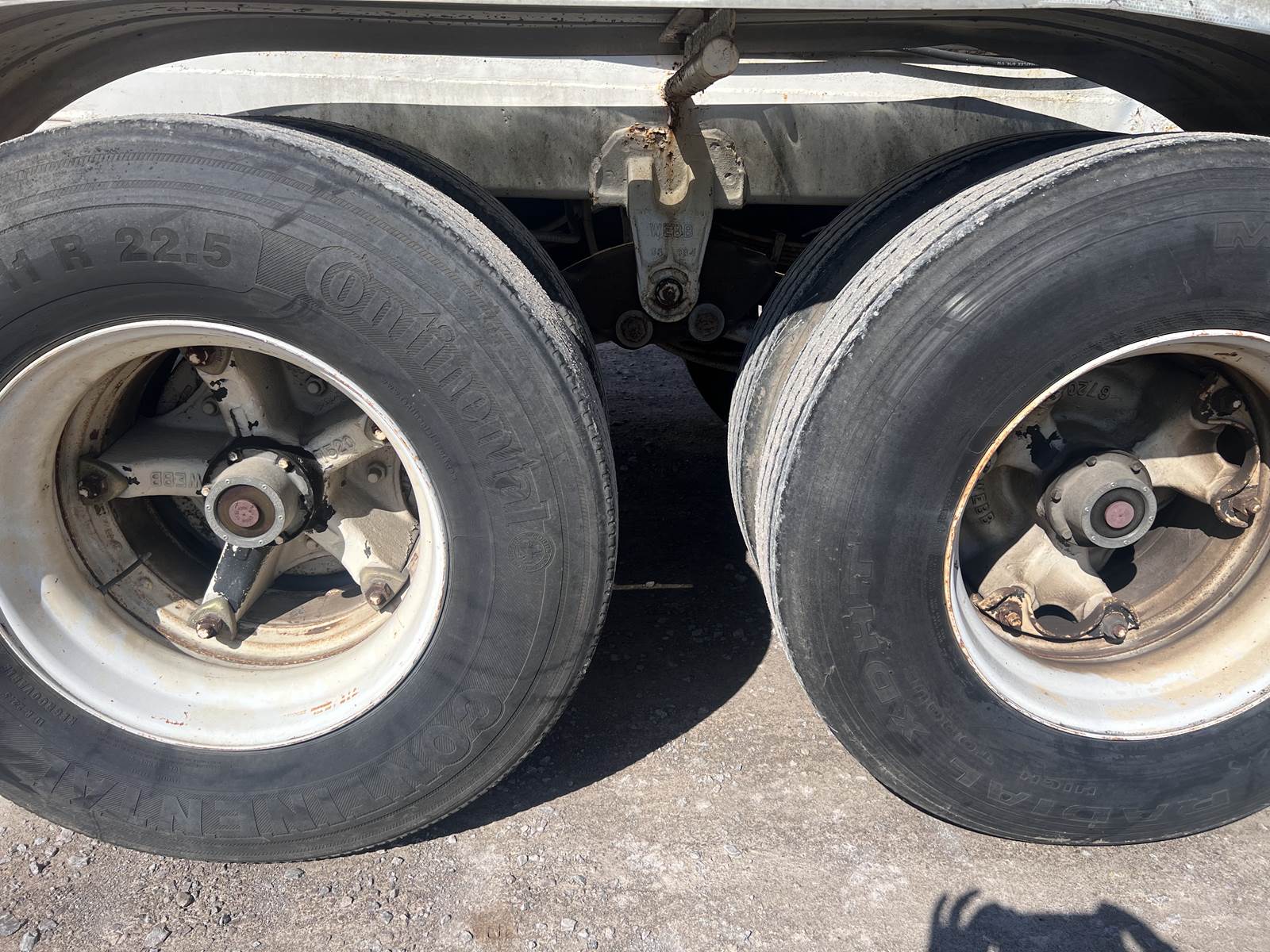 1971 Progressive 5600 Gallon Non Code Tank Trailer / Fertilizer / Waste ...