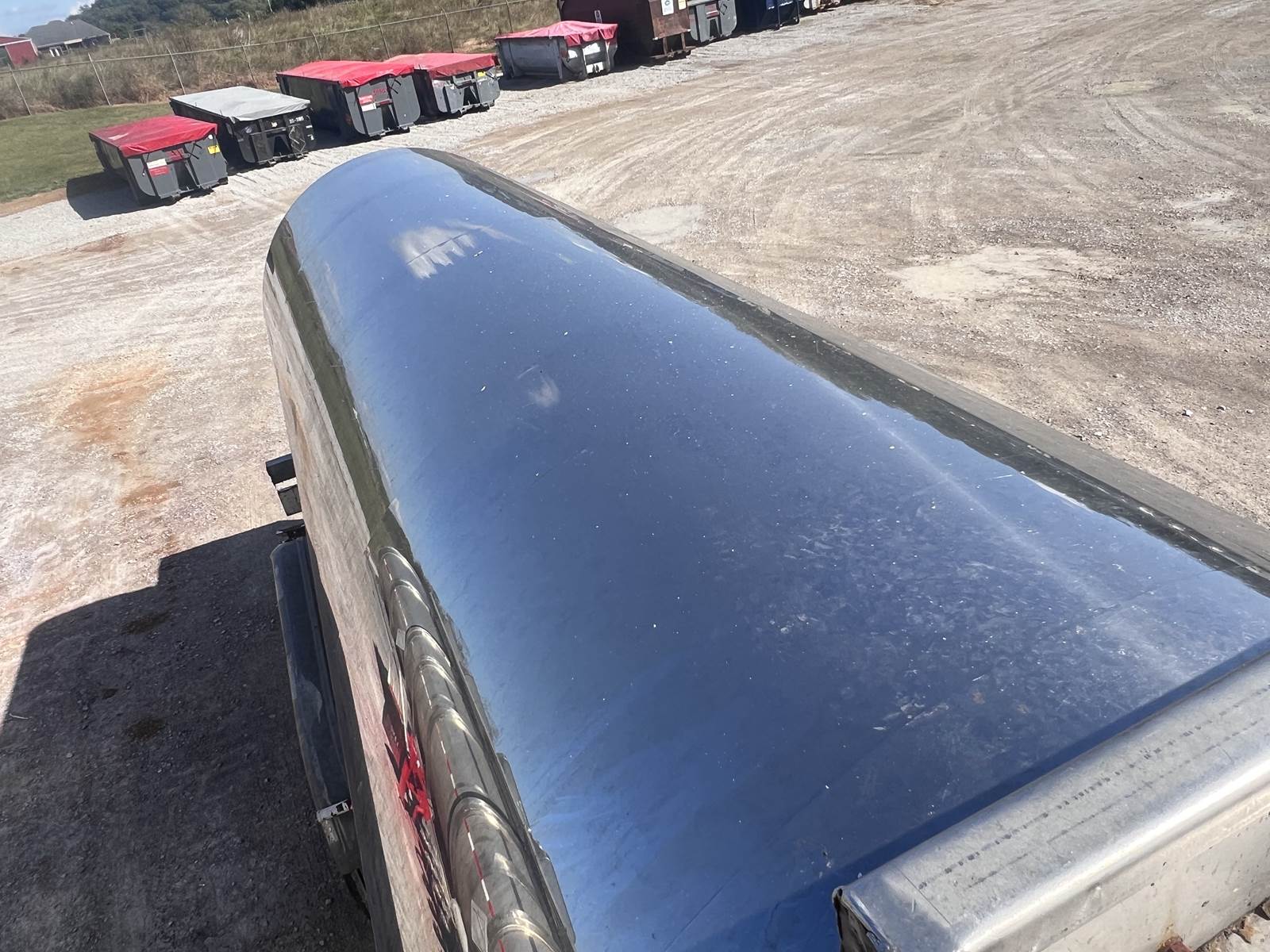 1971 Progressive 5600 Gallon Non Code Tank Trailer / Fertilizer / Waste ...