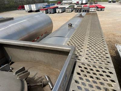 1979 TEC 6700 GALLON - STAINLESS - REAR DISCHARGE Non Code Tank Trailer ...