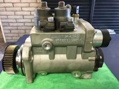 Used Detroit DD15 Fuel Injection Pump A4720901550, 0445020238 ...