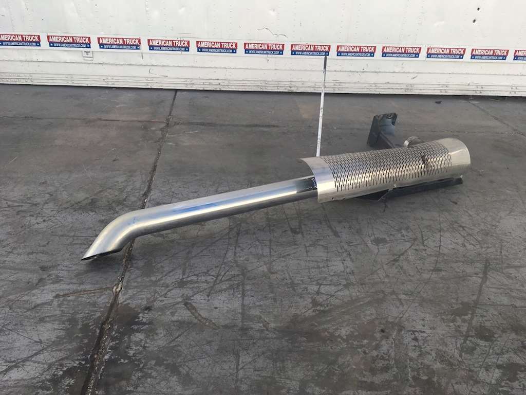 Used Exhaust Pipe With Shield & Bracket For 1996 Mack CH 613 For Sale ...