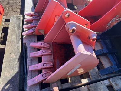2022 Kubota BT1952A Bucket For Sale | Burlington, WA | 69980 ...