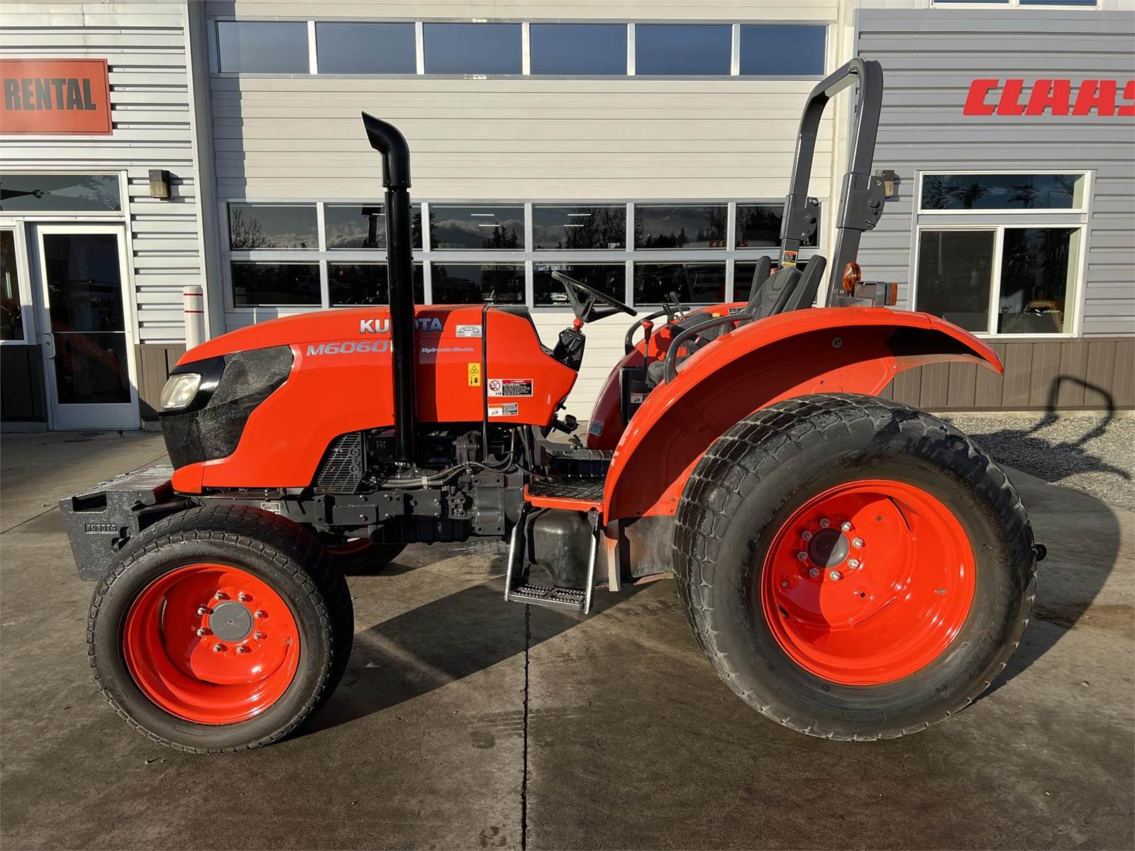 2015 Kubota M6060HD Tractor For Sale, 2,368 Hours | Burlington, WA ...