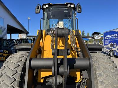 2017 JCB 427 AGRI Wheel Loader For Sale, 4,137 Hours | Lynden, WA ...