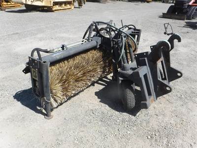 Attachments | Buckets, Blades, Couplers, Hammers & More ...