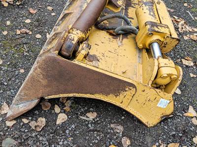 Caterpillar Blade for a CAT D8N For Sale | Washougal, WA | 38-1152 ...