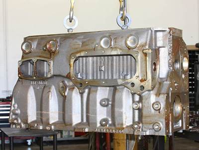 Caterpillar Engine Block / Cylinder Block for a CAT C9 For Sale ...