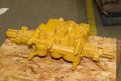 Caterpillar Valve for a CAT 740B,740 For Sale | Washougal, WA | 3208840 ...