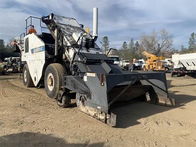 Material Transfer Vehicles For Sale | Asphalt Paving Equipment ...