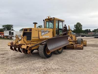 1988 Dresser A606 Motor Grader For Sale | Redding, CA | 13210733 ...