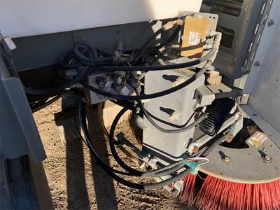 2015 Wayne GLADIATOR Sweeper For Sale, 855 Hours | Redding, CA ...