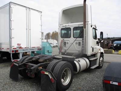 2012 Freightliner FLD162 Single Axle Day Cab Truck - Detroit 450HP For ...