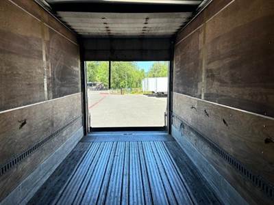 2009 UTILITY ROLL DOOR AIR RIDE RAIL LIFT GATE Dry Van Trailer For Sale ...