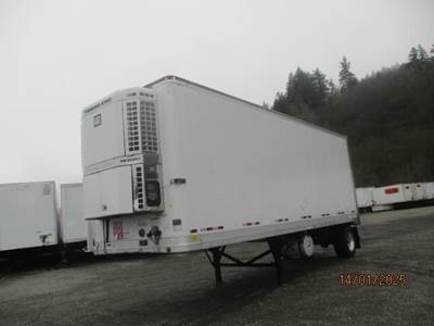 2001 Great Dane 28 ft Reefer Trailer - Single Axle, Fixed Axle, Roll up ...