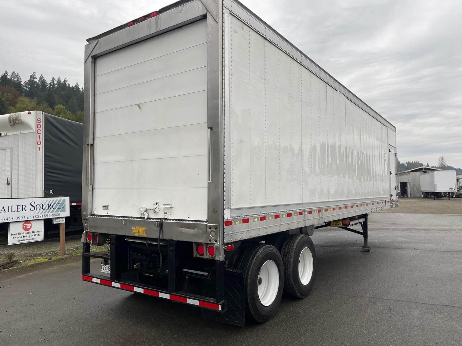 2006 Kidron 36’ 102” ROLL DOOR REEFER WITH THERMO-KING UNIT Reefer ...
