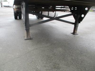 2001 UTILITY 28 ft Reefer Trailer - Single Axle, Fixed Axle, Roll up ...