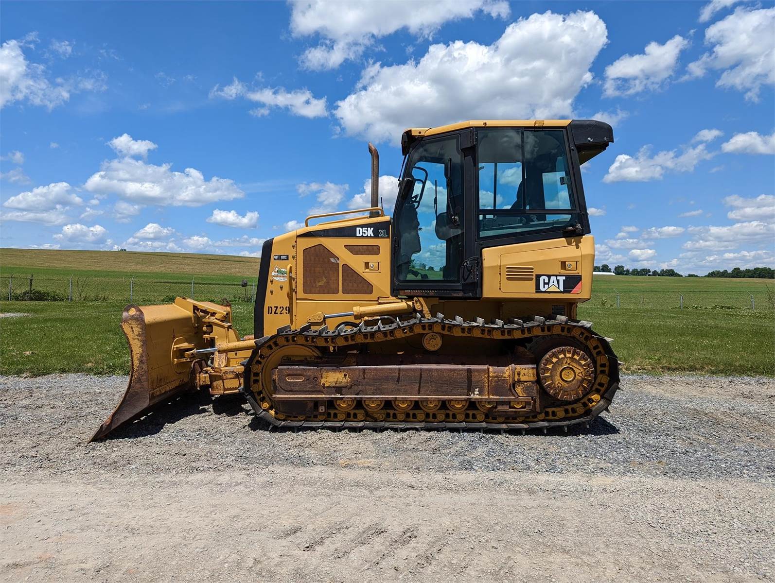 2008 Caterpillar D5K XL Dozer For Sale, 6,771 Hours | Womelsdorf, PA ...