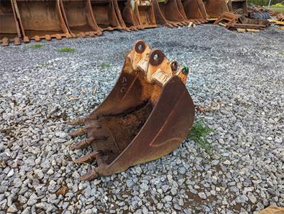 Case Bucket For Sale | Womelsdorf, PA | A-2896 | MyLittleSalesman.com