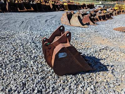 Case Bucket For Sale | Womelsdorf, PA | A-2987 | MyLittleSalesman.com